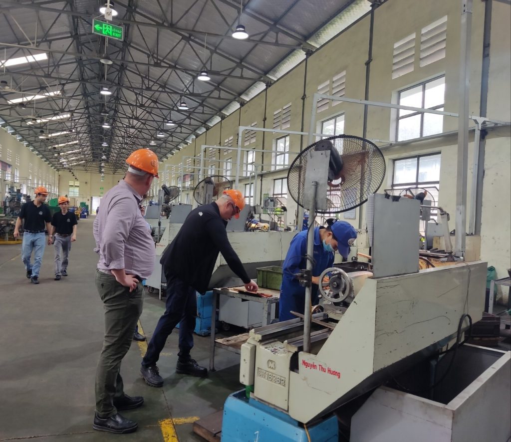 Survey And Evaluation Of Suppliers At 83MEC From An International ...