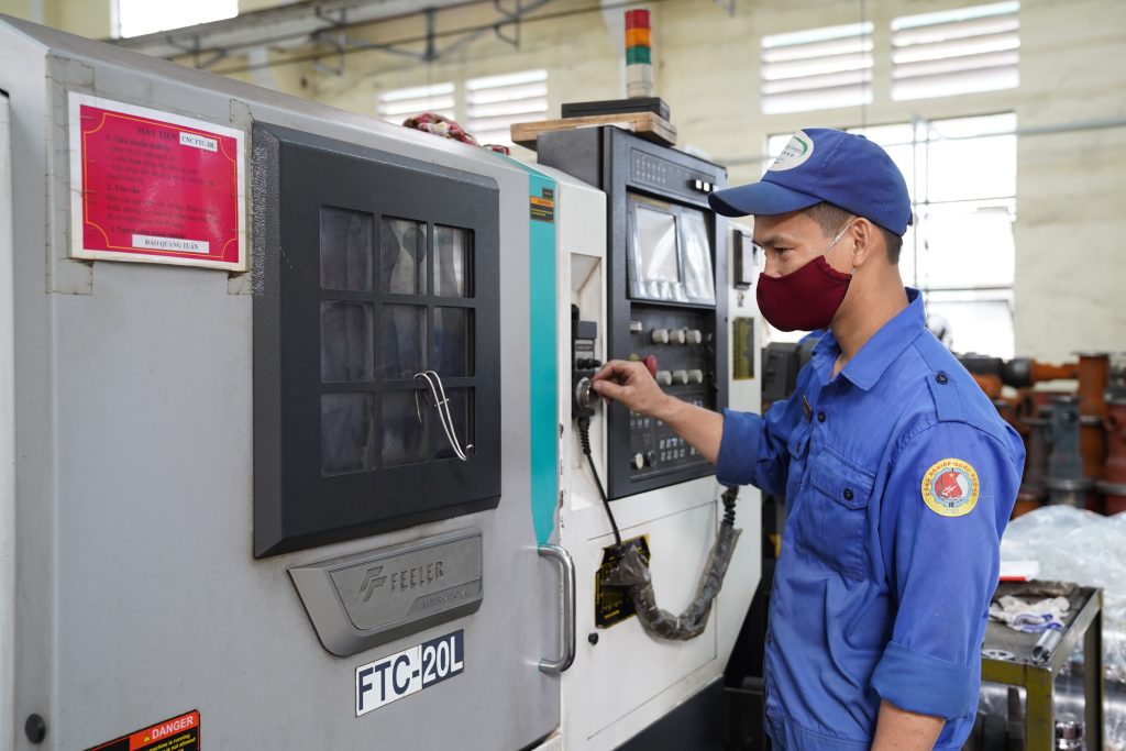 83MEC - Machining, Manufacturing Mechanical